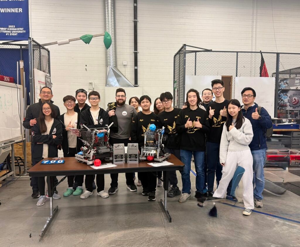 TechBlazers Teams 16610G & 16610X Win Double Championship at VEX US ...